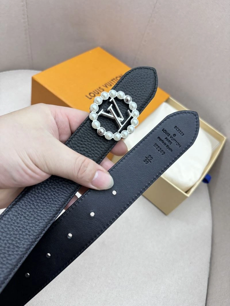 Low-cost Louis Vuitton Belts