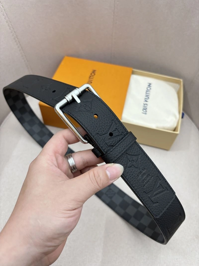 Low-cost Louis Vuitton Belts
