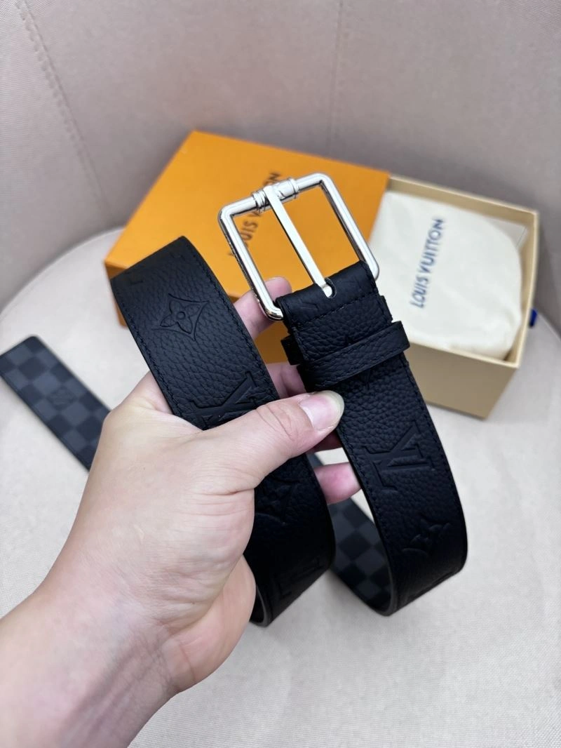 Low-cost Louis Vuitton Belts