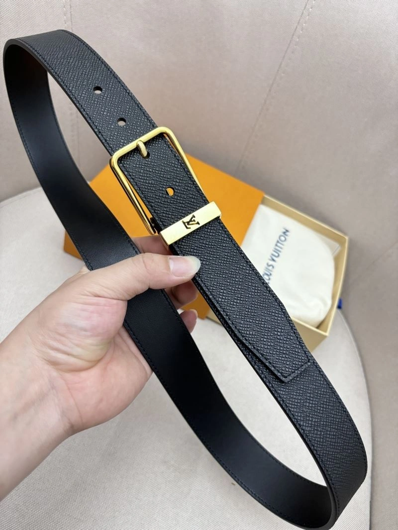 Low-cost Louis Vuitton Belts