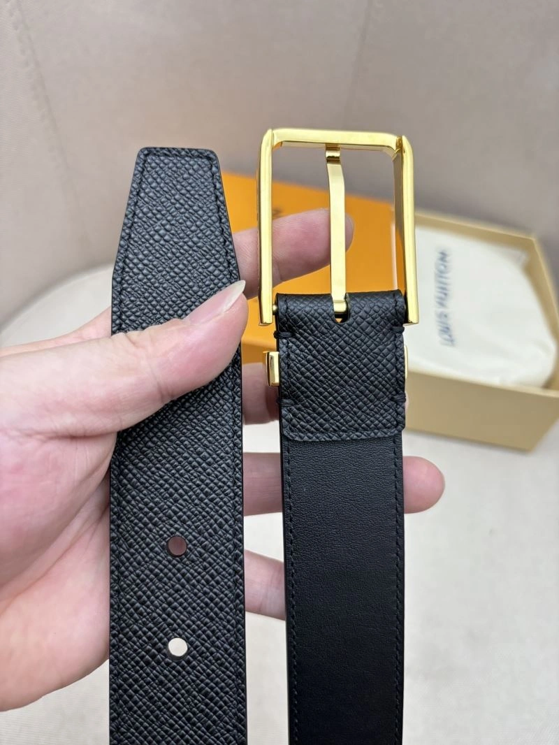 Low-cost Louis Vuitton Belts