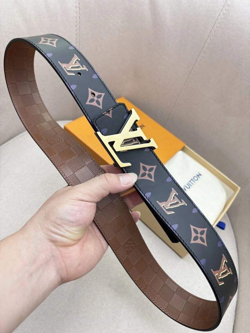 Accurate model Louis Vuitton Belts