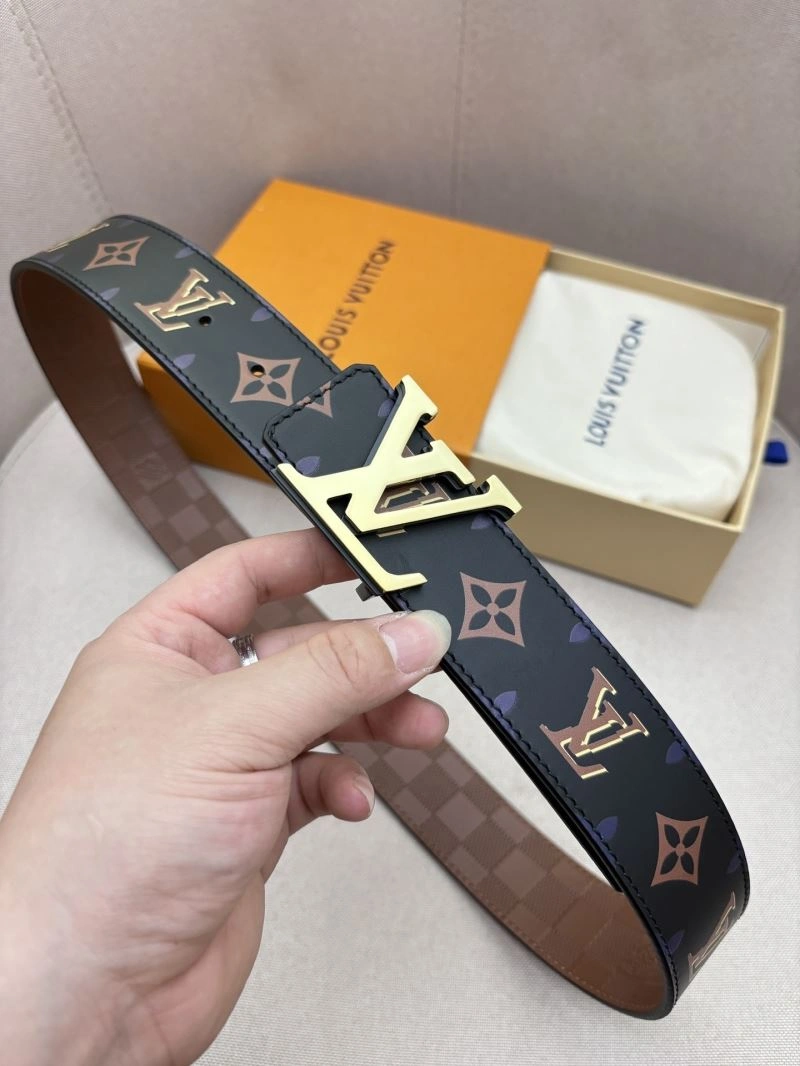 Accurate model Louis Vuitton Belts