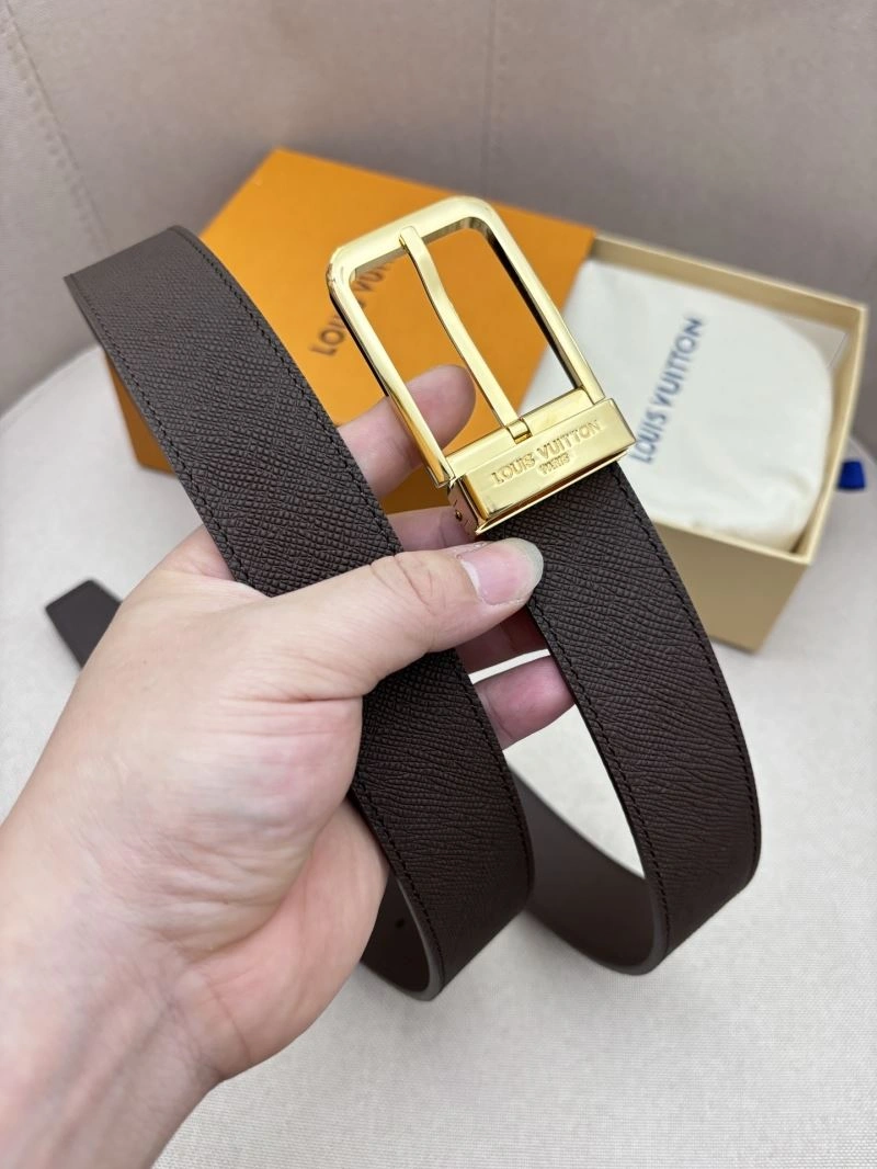 Accurate model Louis Vuitton Belts