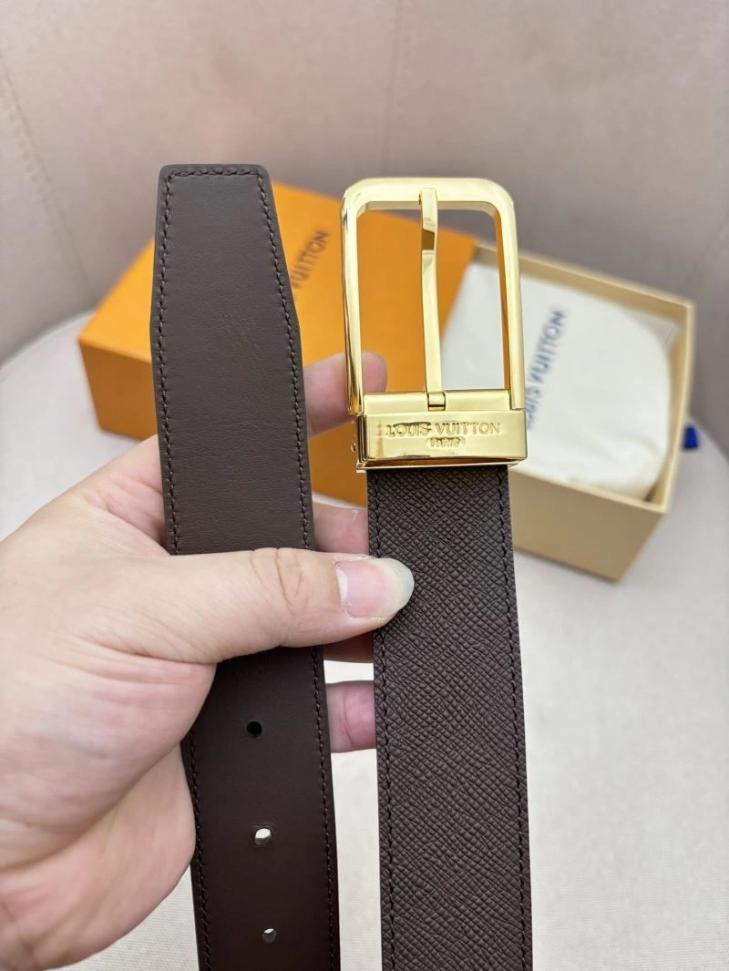 Accurate model Louis Vuitton Belts