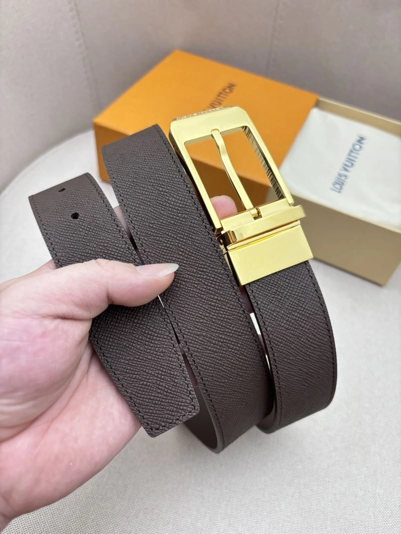 Accurate model Louis Vuitton Belts