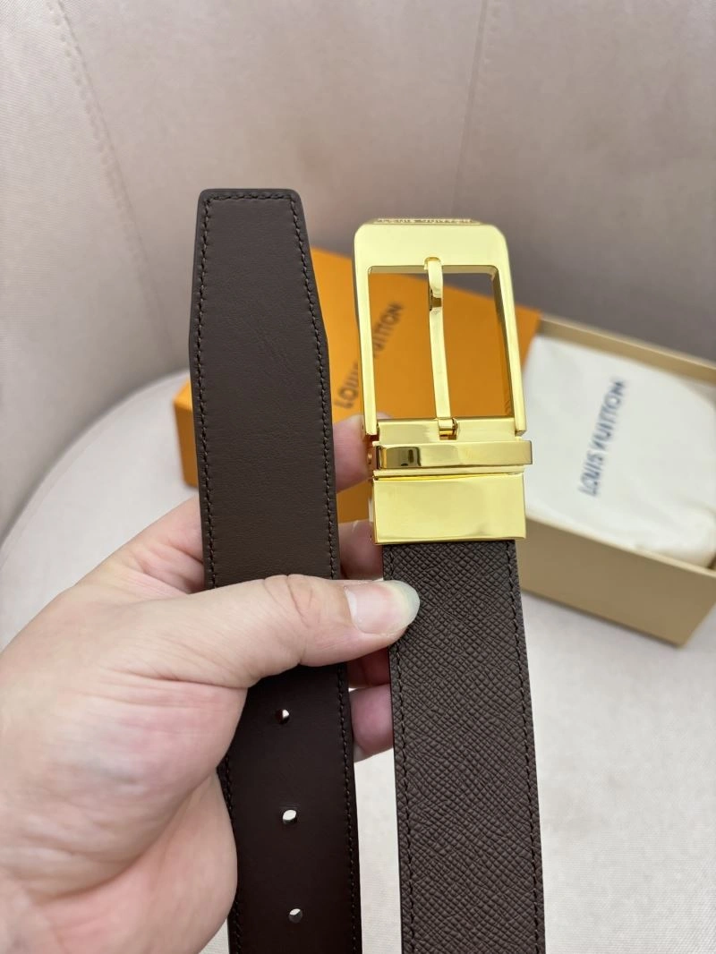 Accurate model Louis Vuitton Belts