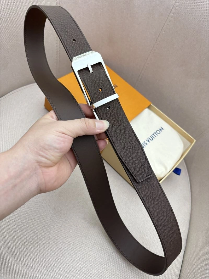 Accurate model Louis Vuitton Belts