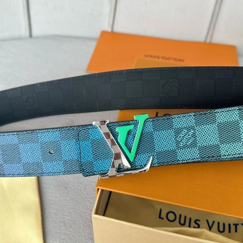 Top mirror Louis Vuitton Belts