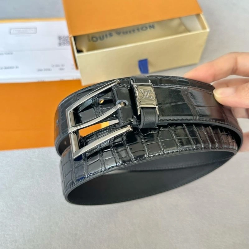Low-cost Louis Vuitton Belts