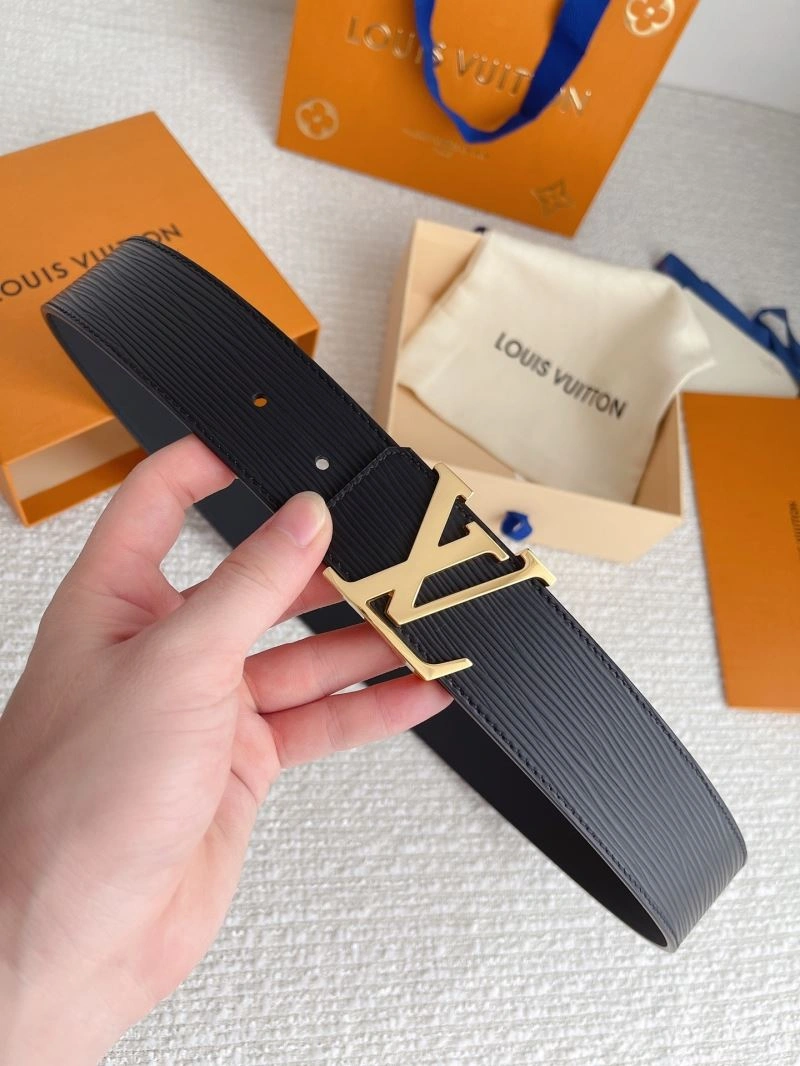 Top mirror Louis Vuitton Belts