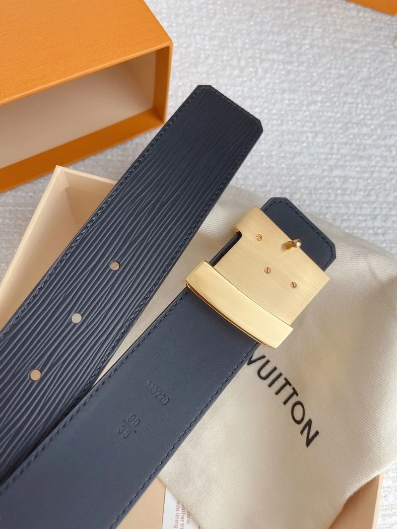 Top mirror Louis Vuitton Belts