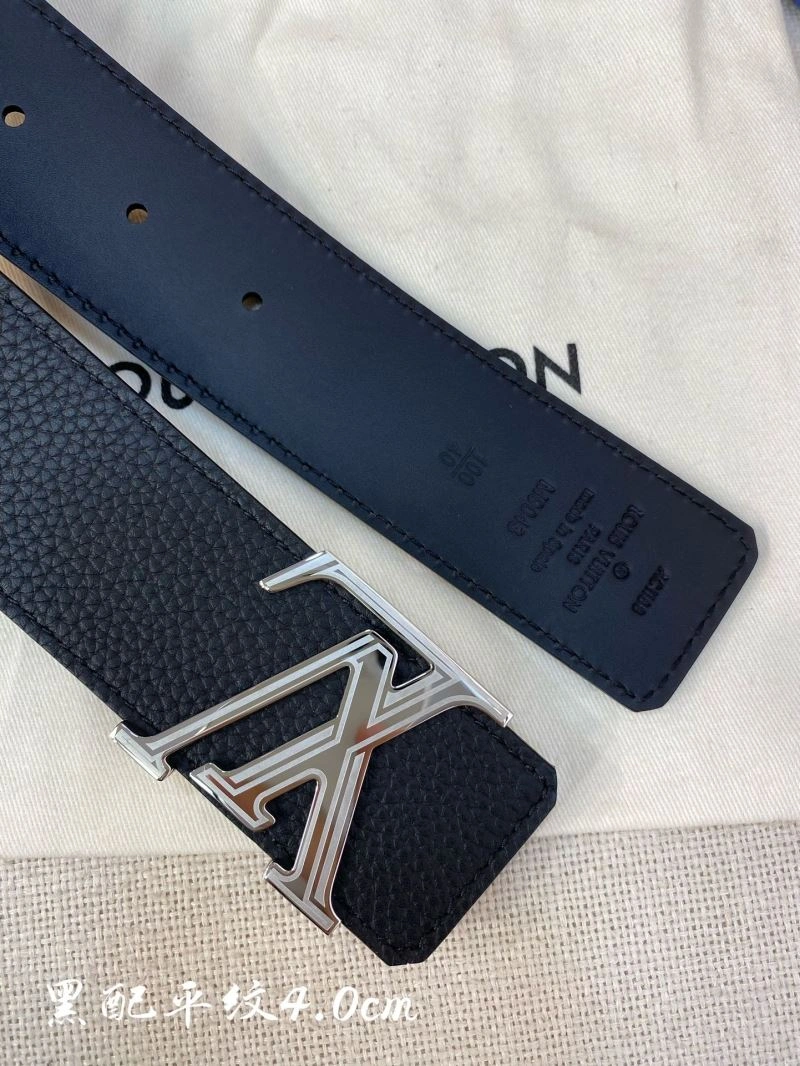 Top mirror Louis Vuitton Belts