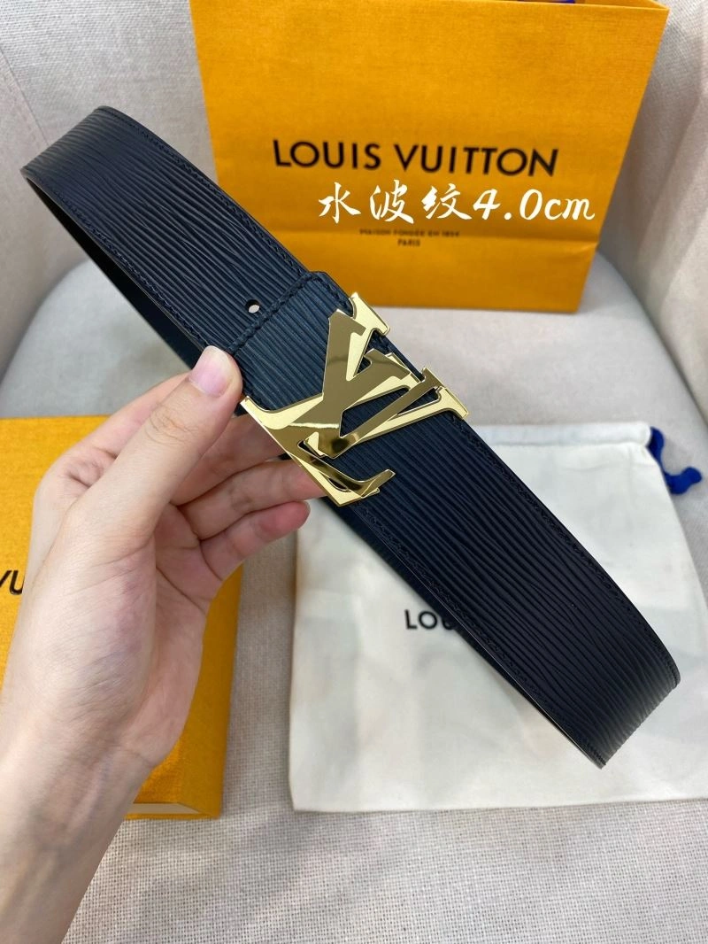 Top mirror Louis Vuitton Belts