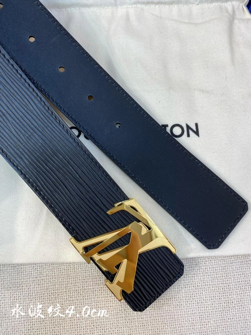 Top mirror Louis Vuitton Belts