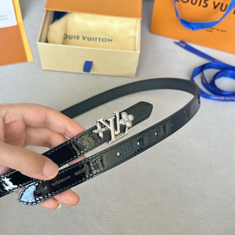 Low-cost Louis Vuitton Belts