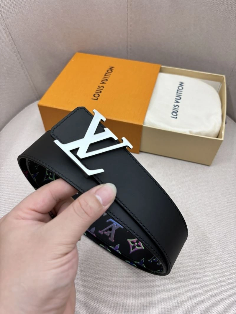 Low-cost Louis Vuitton Belts