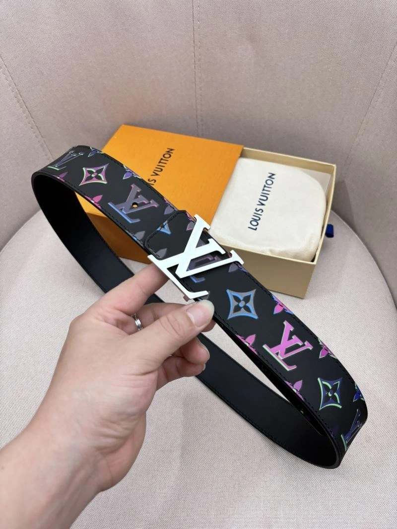 Low-cost Louis Vuitton Belts