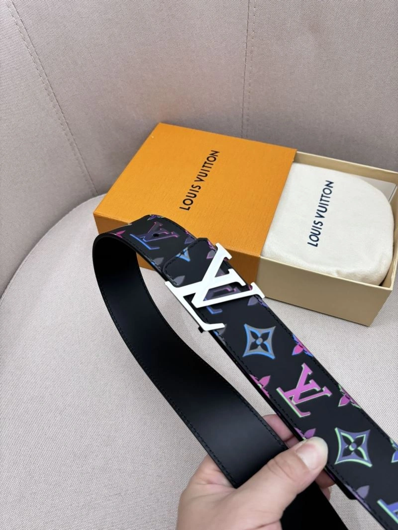 Low-cost Louis Vuitton Belts