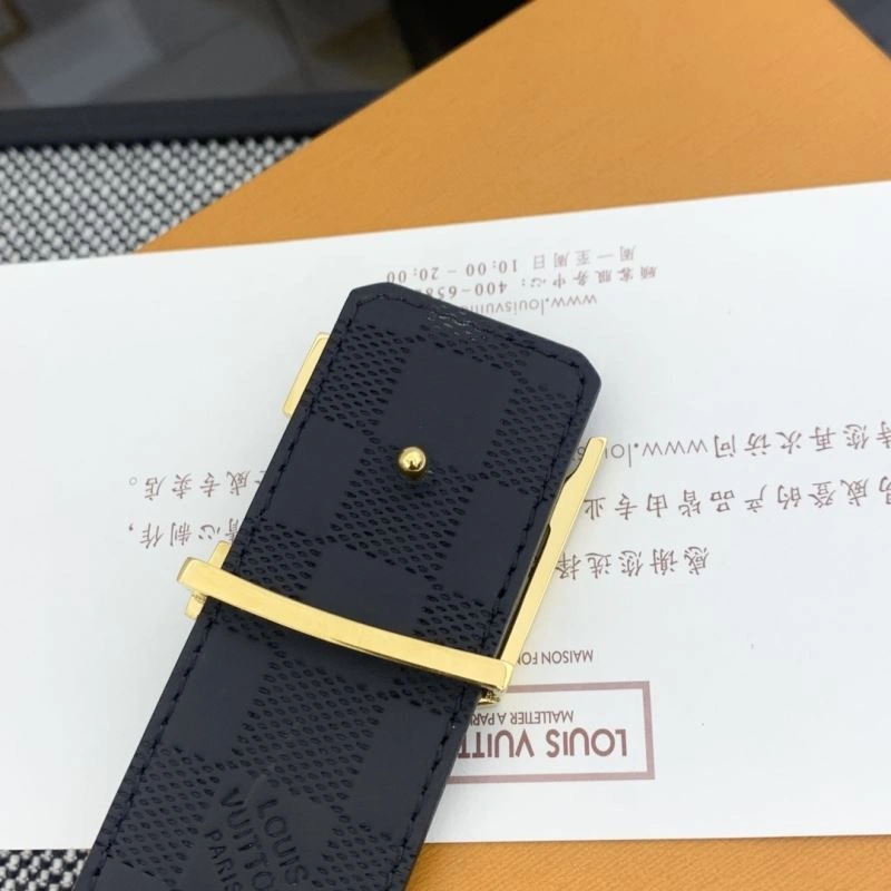 Top mirror Louis Vuitton Belts