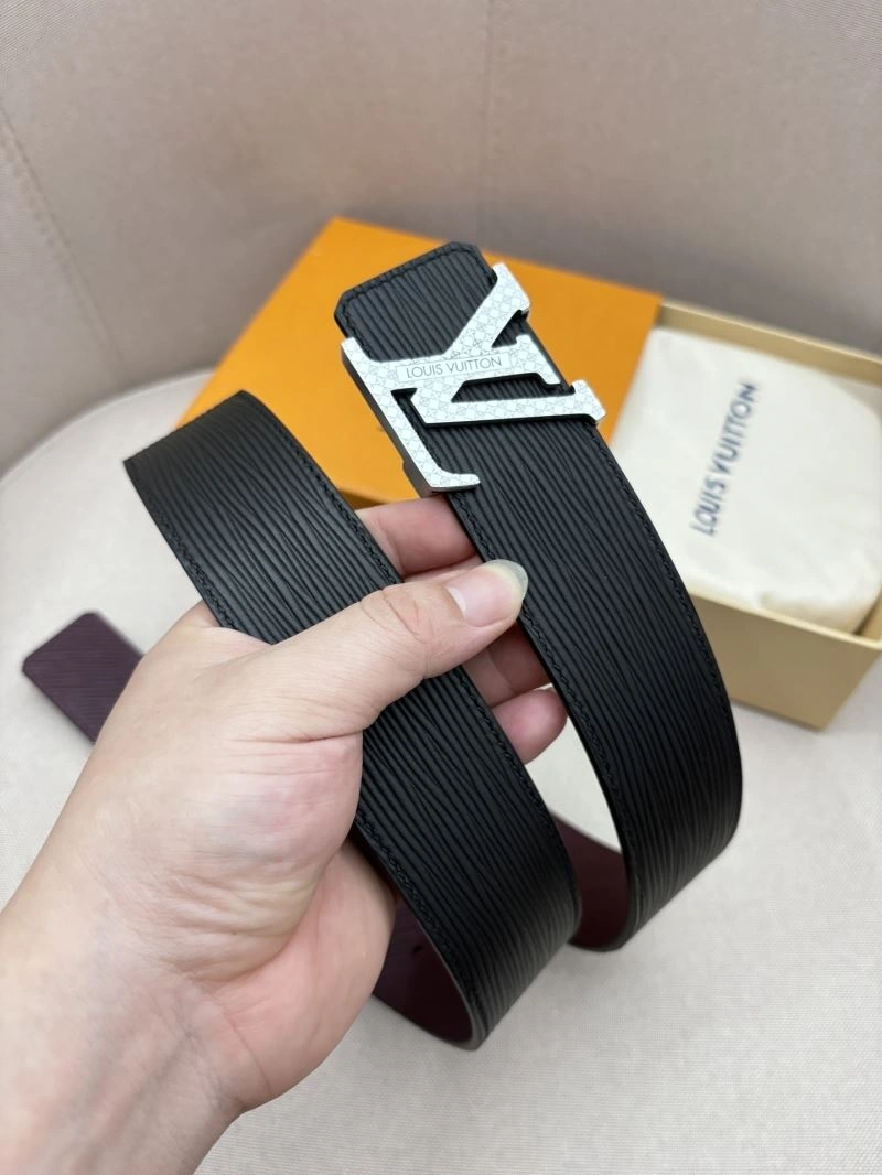 Low-cost Louis Vuitton Belts