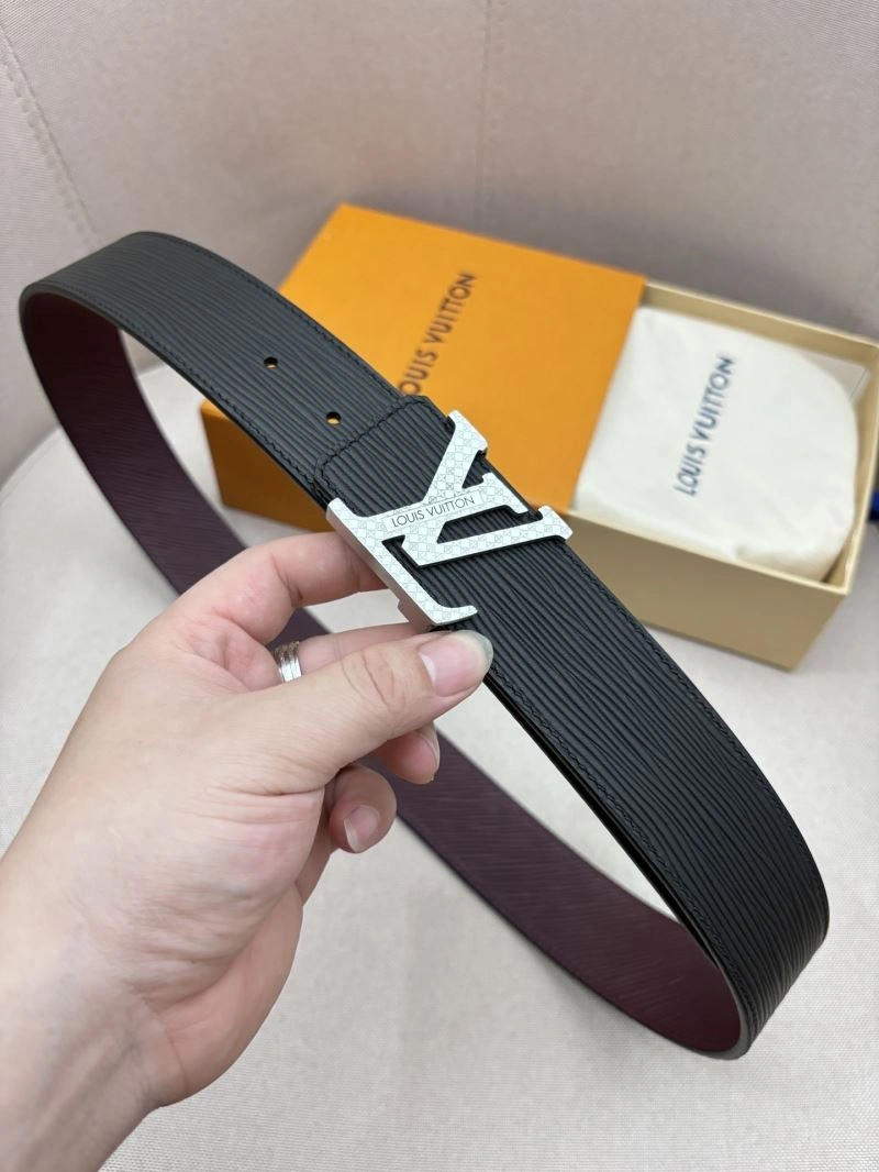 Low-cost Louis Vuitton Belts