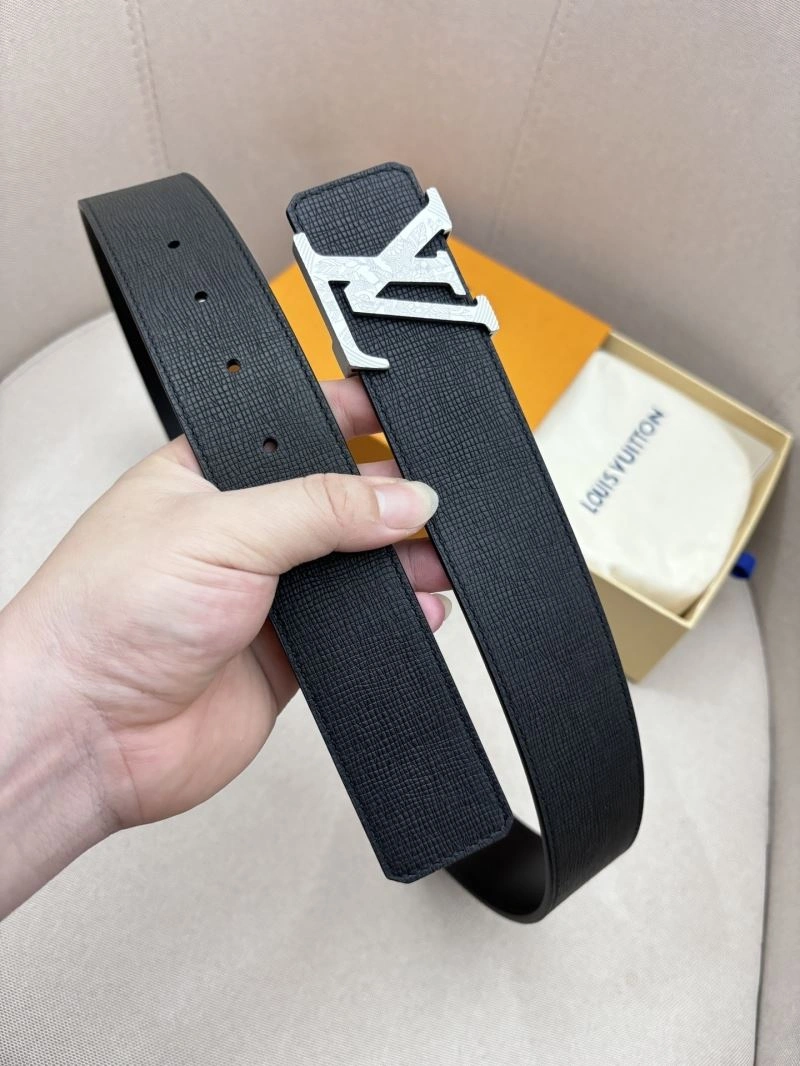 1:1 copy Louis Vuitton Belts
