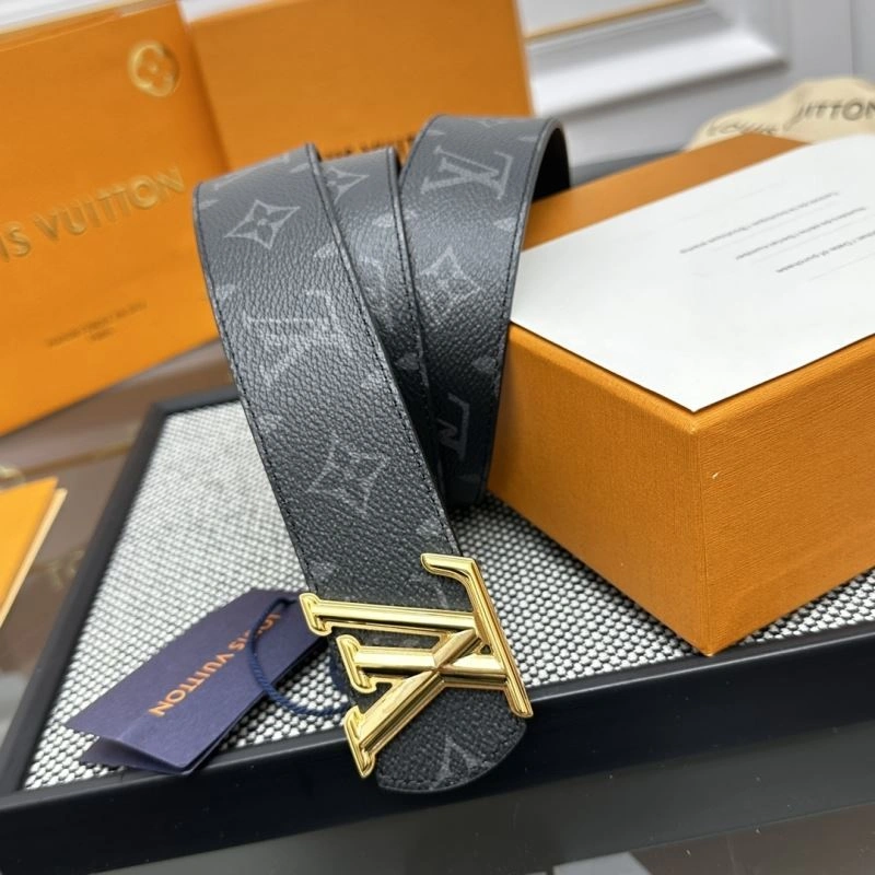 Top mirror Louis Vuitton Belts