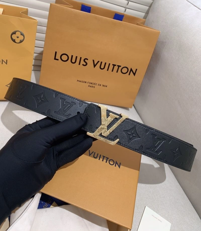 Accurate model Louis Vuitton Belts