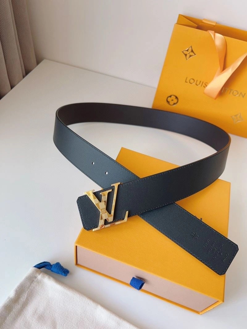 Low-cost Louis Vuitton Belts