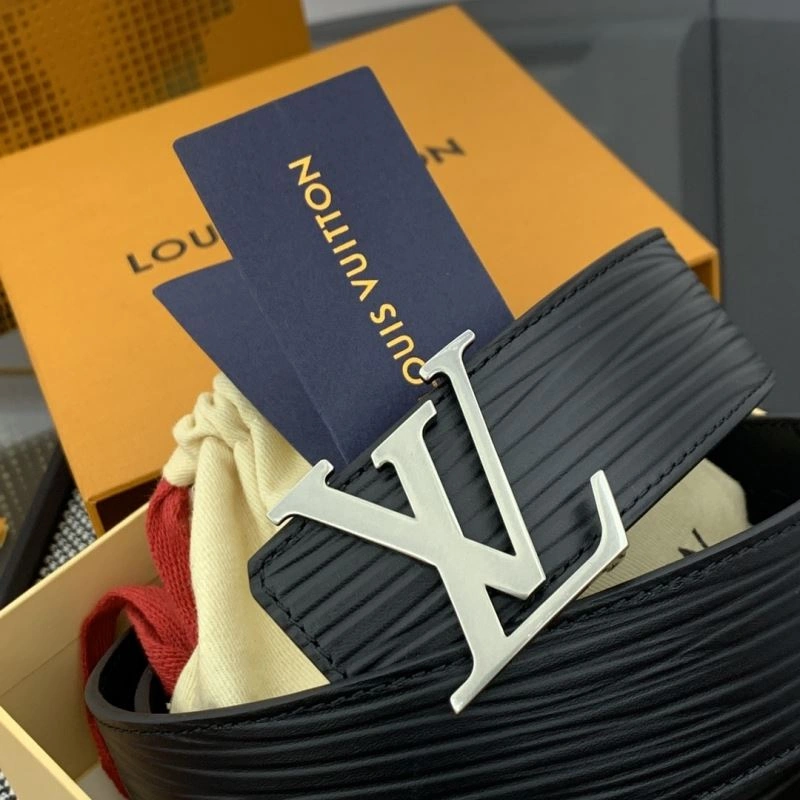 Low-cost Louis Vuitton Belts