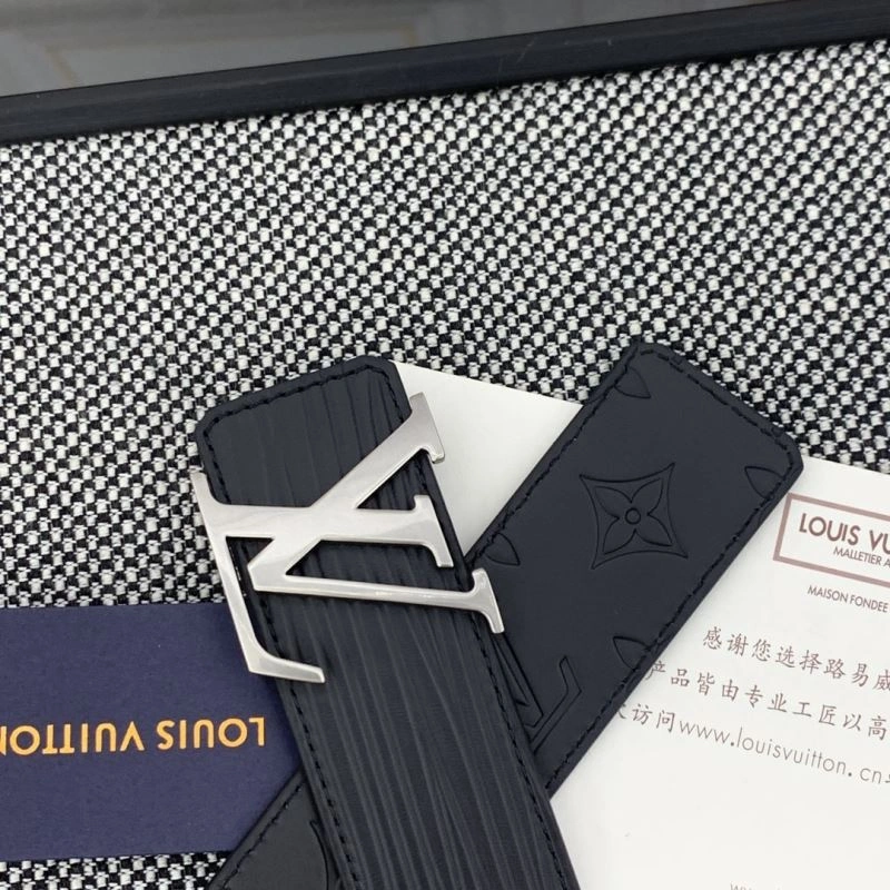 Low-cost Louis Vuitton Belts