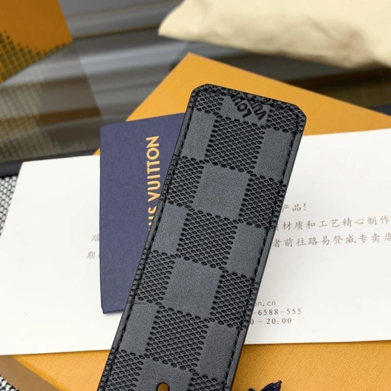 Reasonably priced Louis Vuitton Belts