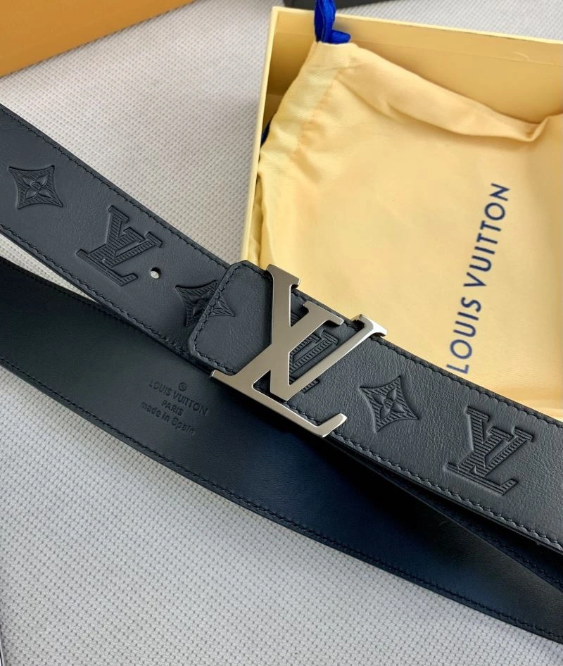 Low-cost Louis Vuitton Belts