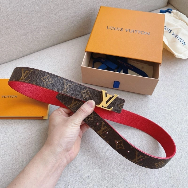 Low-cost Louis Vuitton Belts