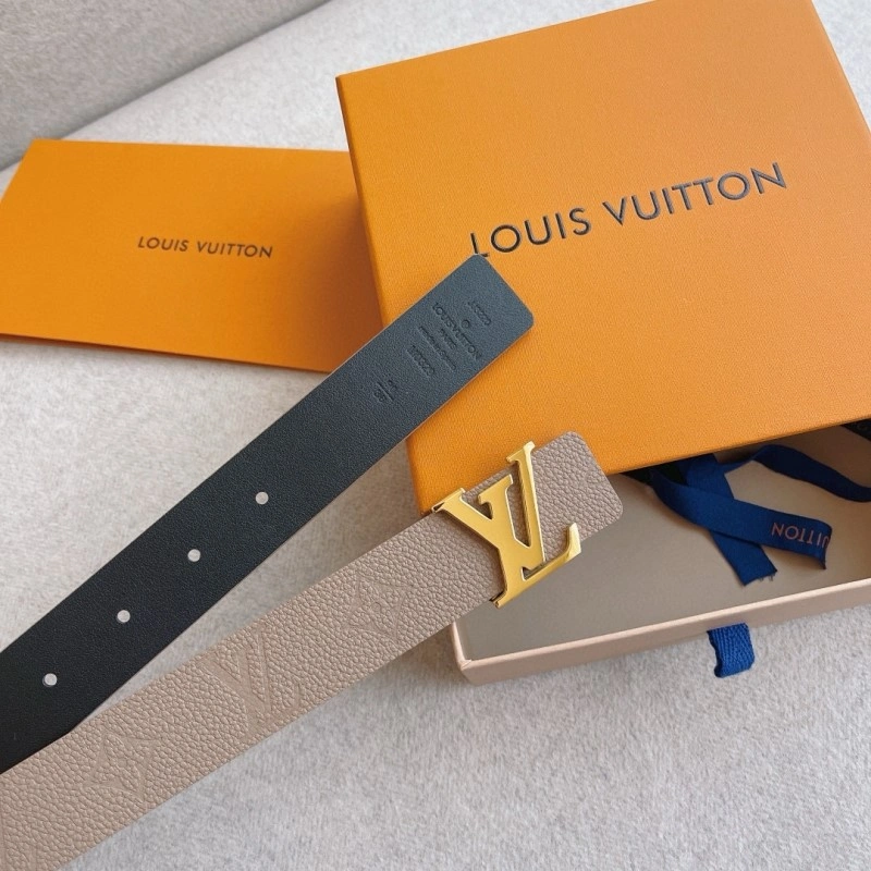 Low-cost Louis Vuitton Belts