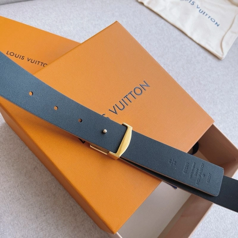 Low-cost Louis Vuitton Belts