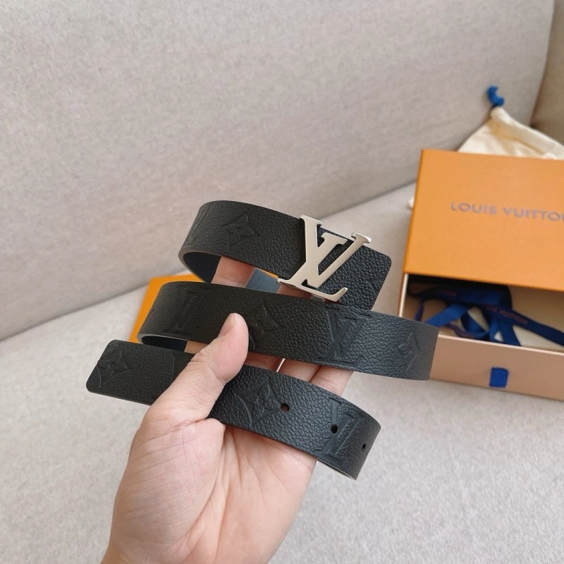 Accurate model Louis Vuitton Belts