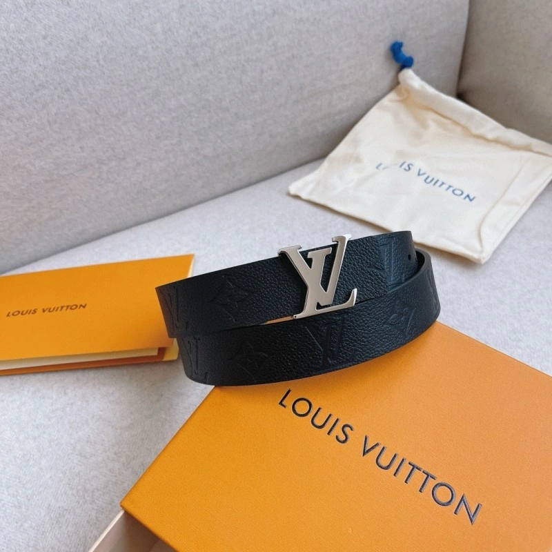 Accurate model Louis Vuitton Belts