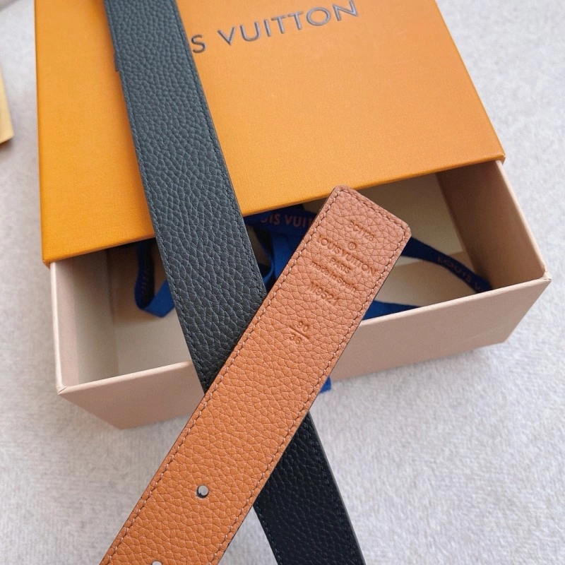 Accurate model Louis Vuitton Belts