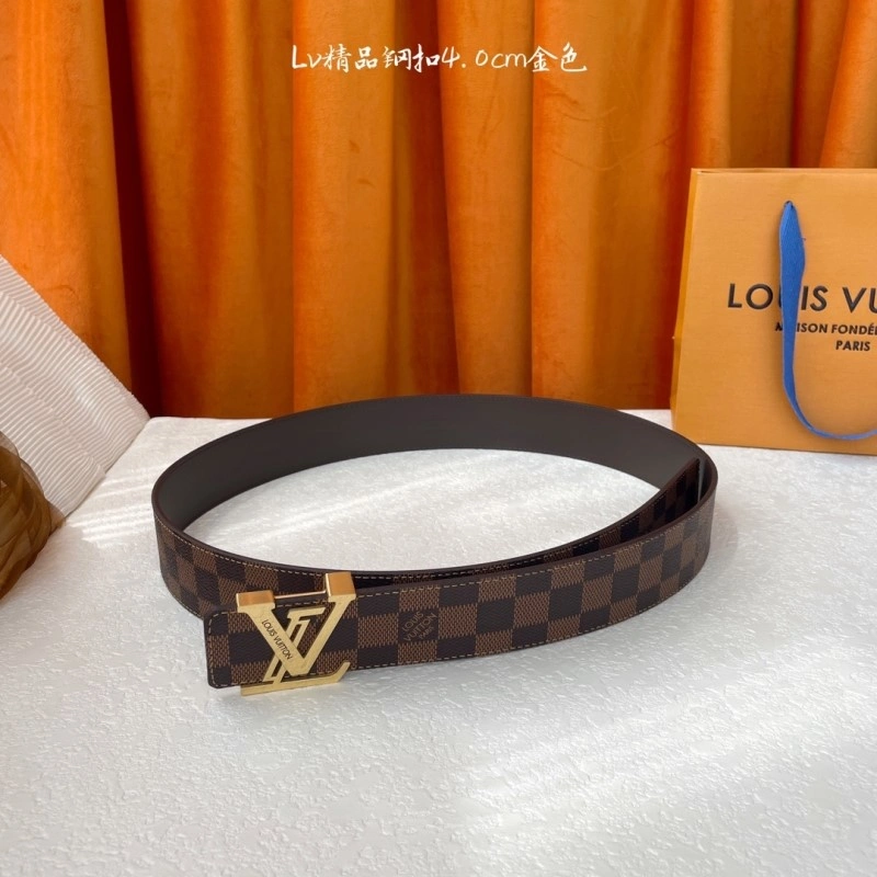 Top mirror Louis Vuitton Belts