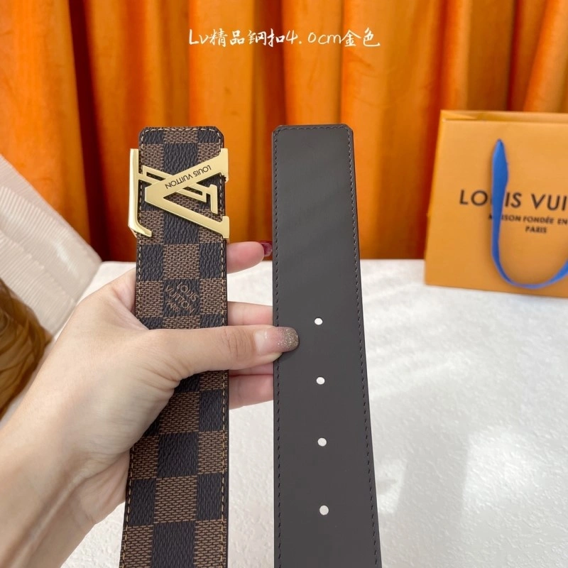 Top mirror Louis Vuitton Belts
