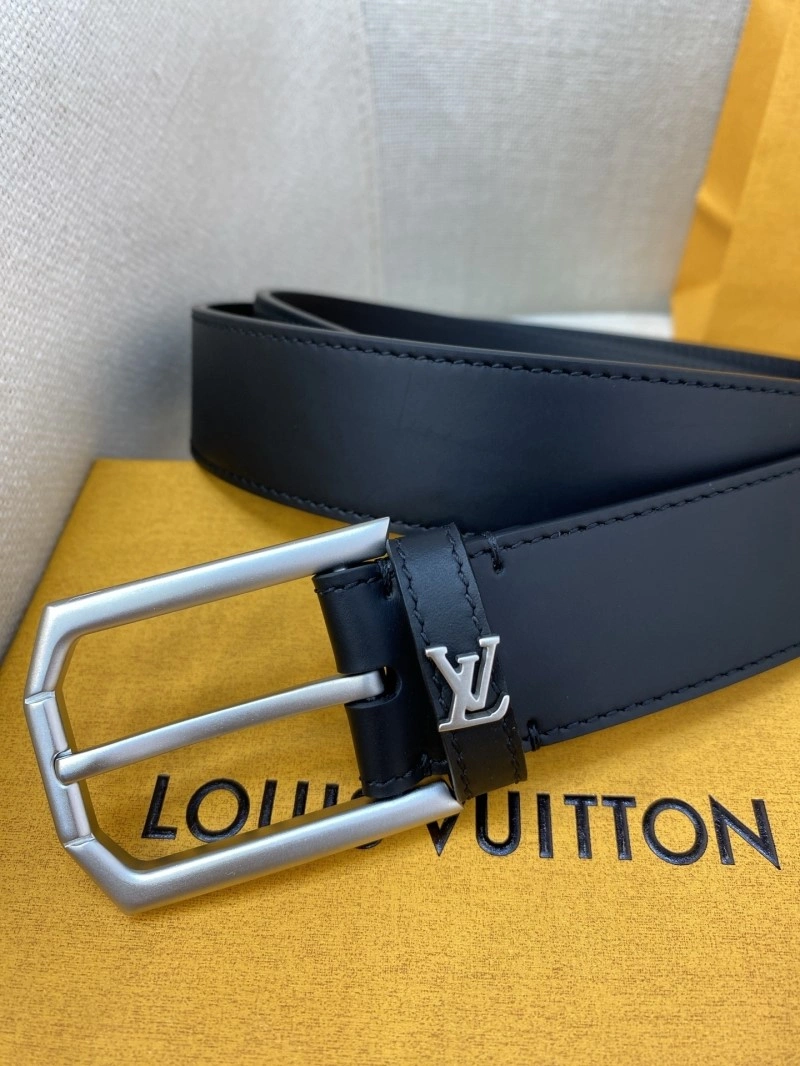 Perfect replica Louis Vuitton Belts
