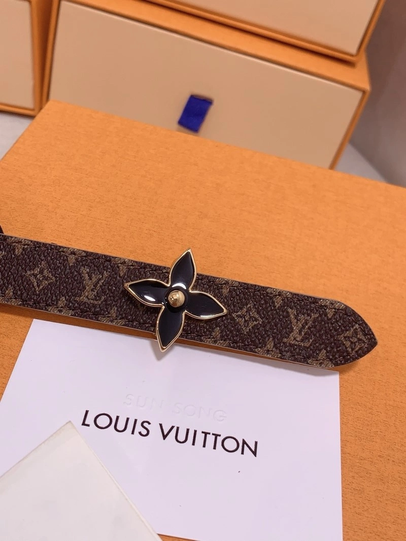 Inexpensive Louis Vuitton Belts