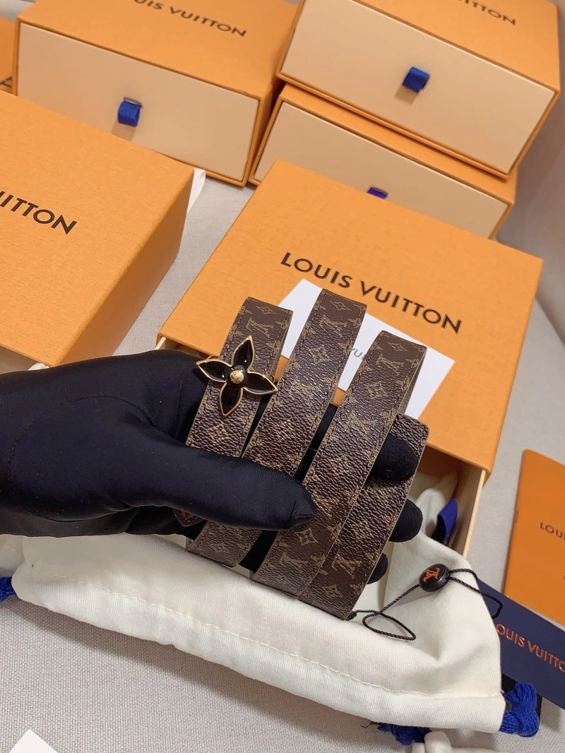 Inexpensive Louis Vuitton Belts