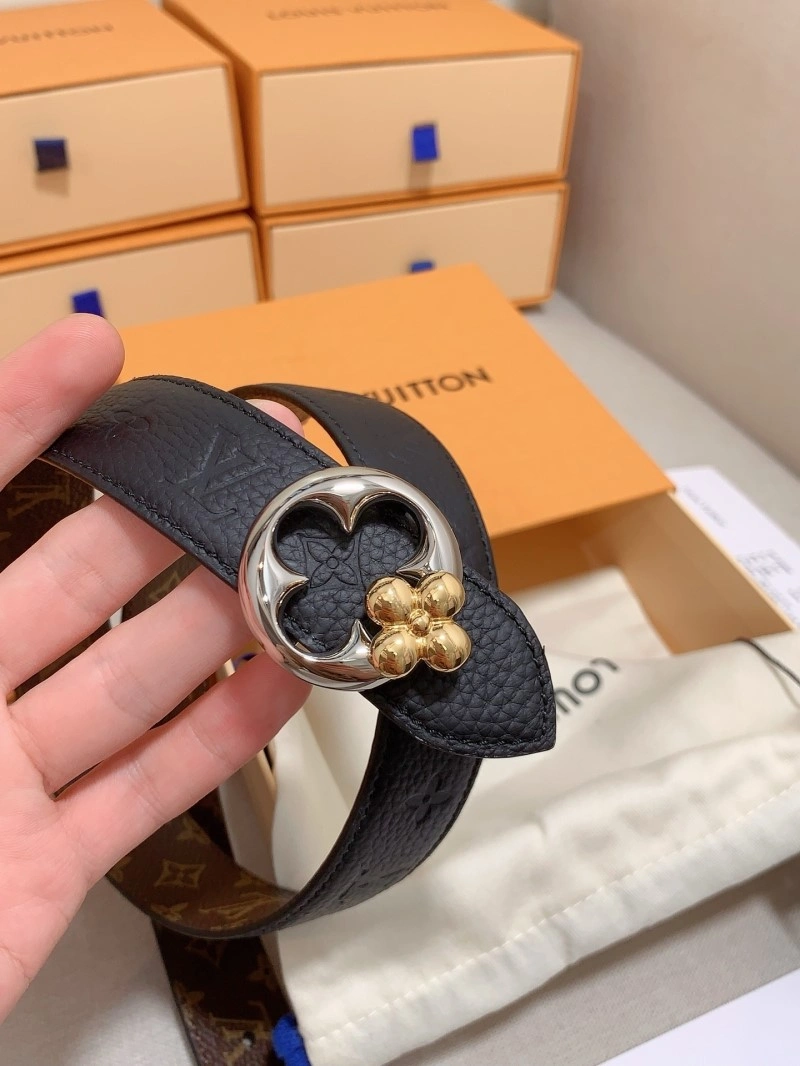 Low-cost Louis Vuitton Belts
