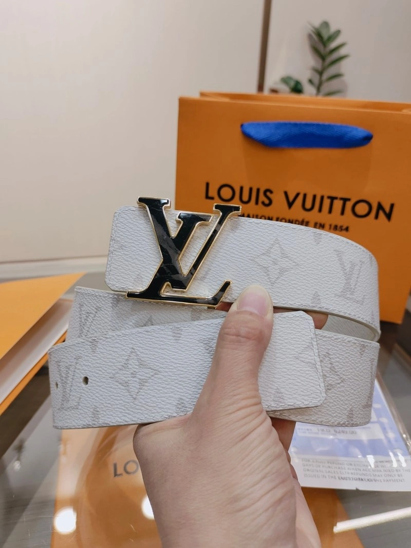 Bargain Louis Vuitton Belts