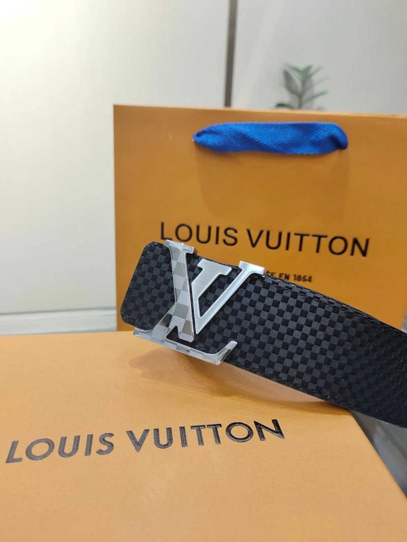 Official Louis Vuitton Belts
