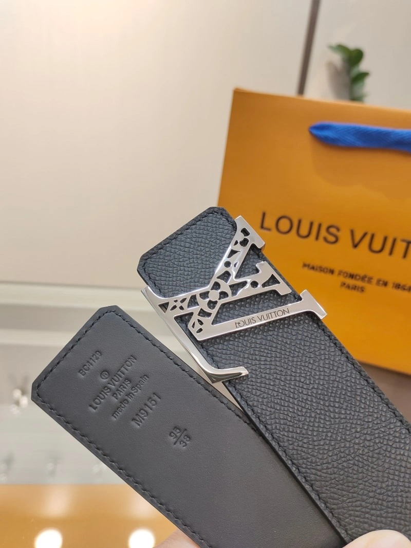 Bargain Louis Vuitton Belts
