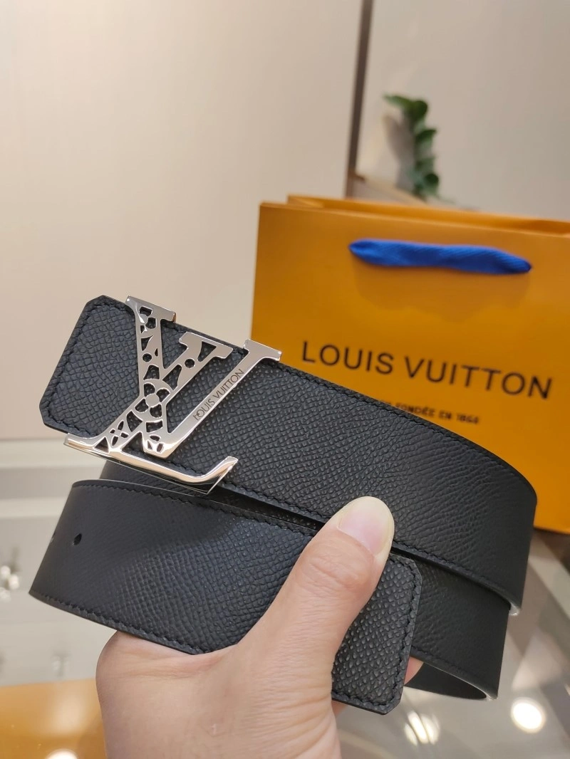 Bargain Louis Vuitton Belts